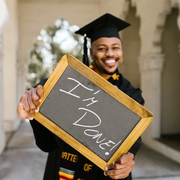 5 Graduation Video Ideas for 2025 + How to Make Your Own - ScreenPal